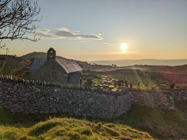 Hen Eglwys Llangelynnin Old Church – caruconwy.com